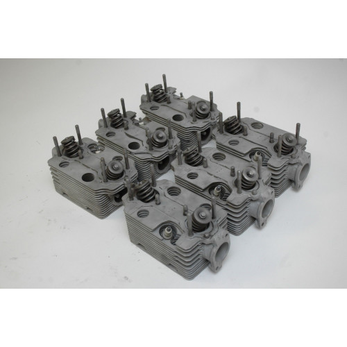 Porsche 911 1969 S Engine Cylinder Heads 90110400901