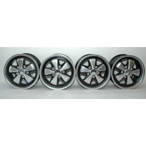 Porsche 911 T E S 912 Fuchs Wheels SET 15x6 91136102000