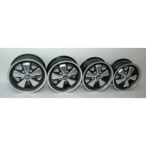 Porsche 911 T E S 912 Fuchs Wheels SET 15x6 91136102000