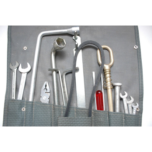 Porsche 930 3.0 Turbo Tool Kit Early 91172100203