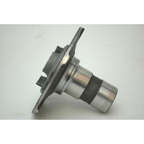 Porsche 930 Rear Trailing Arm Wheel Hubs 93033106503