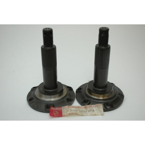 Porsche 930 Stub Axles Outer 93033223200 NOS Pair