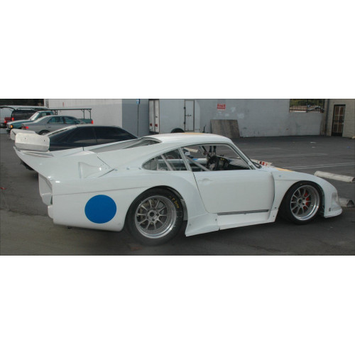 Porsche 935 Kinesis Wheels Front 18x10.5 Rear 18x13