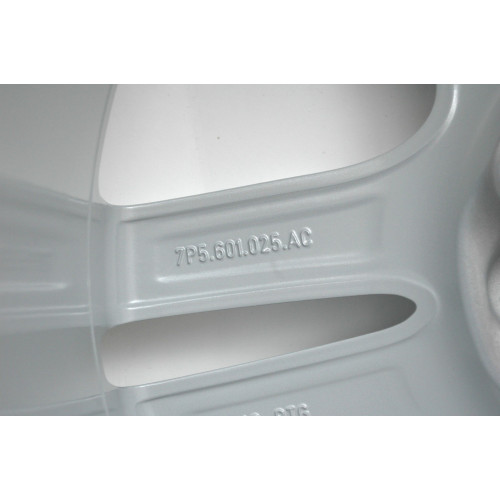 Porsche 958 Cayenne S E2 II Wheel Alloy 8x18 ET53 958362144208Z8 A