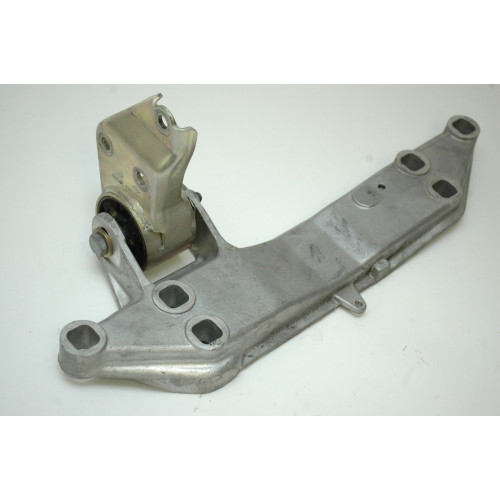 Porsche 993 4wd Transmission Mount 99337531301 99337502300