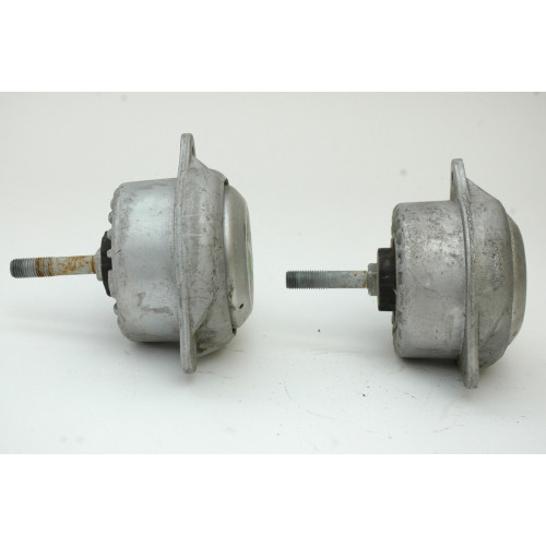 Porsche 993 Engine Mount 99337504905 SS 99337504909