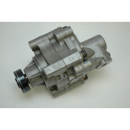 Porsche 993 Power Steering Pump 99331405027