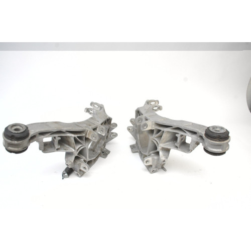 Porsche 993 Rear Suspension Side Frame 99333105100 99333105200